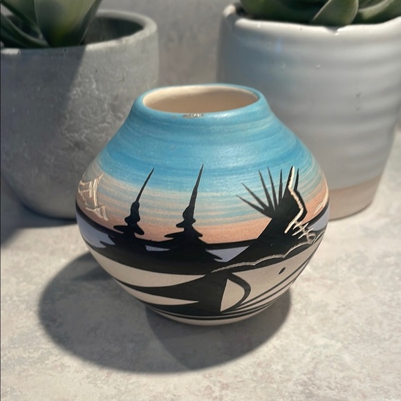Art | Vintage Navajo Native American Pottery Squat Vase | Poshmark